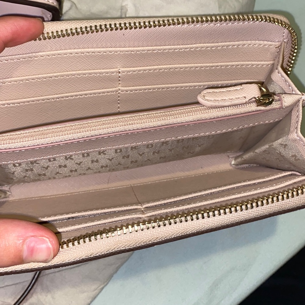 Dkny Wallet Ballet Pink - Gem